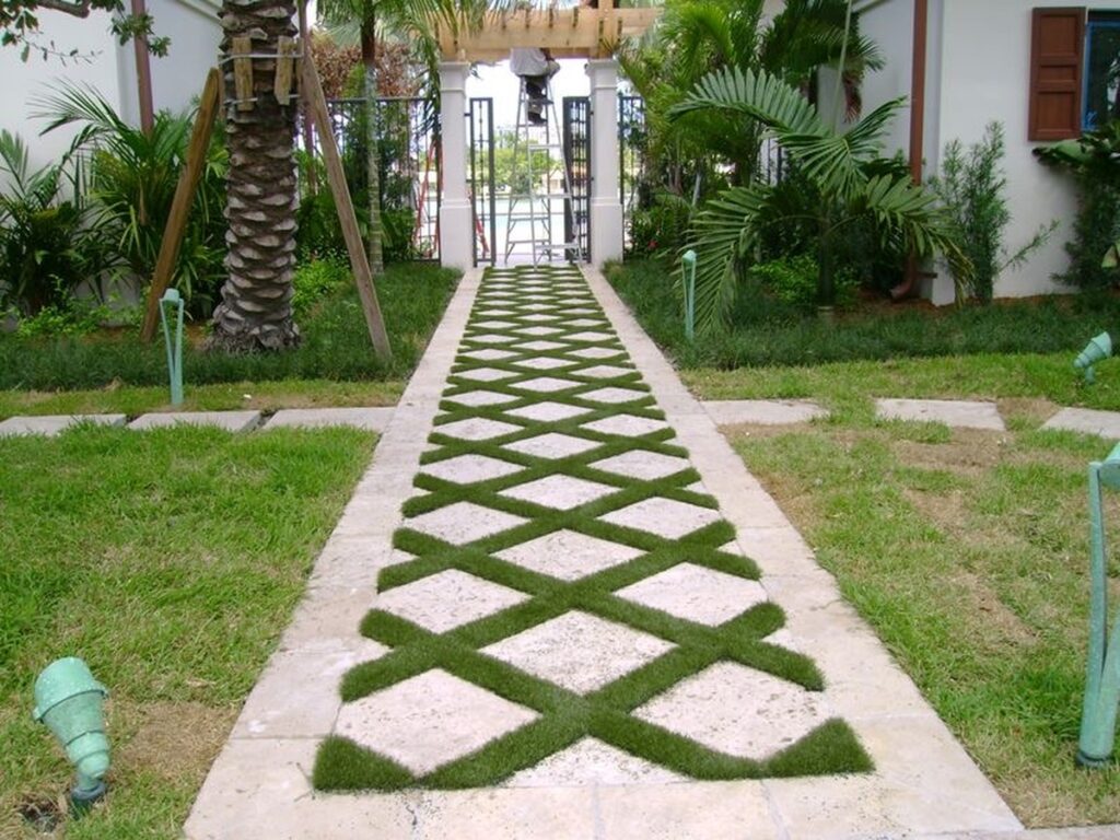 57 Front Walkway Ideas to Beautify Your Home’s Entryway - Homa Decor