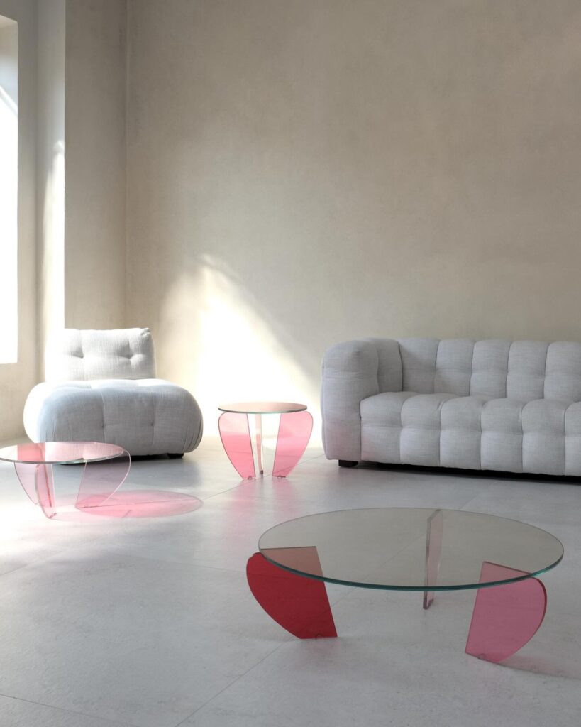 29 Glass Table Innovations to Turn Your Rooms into Art Spaces - Homa Decor