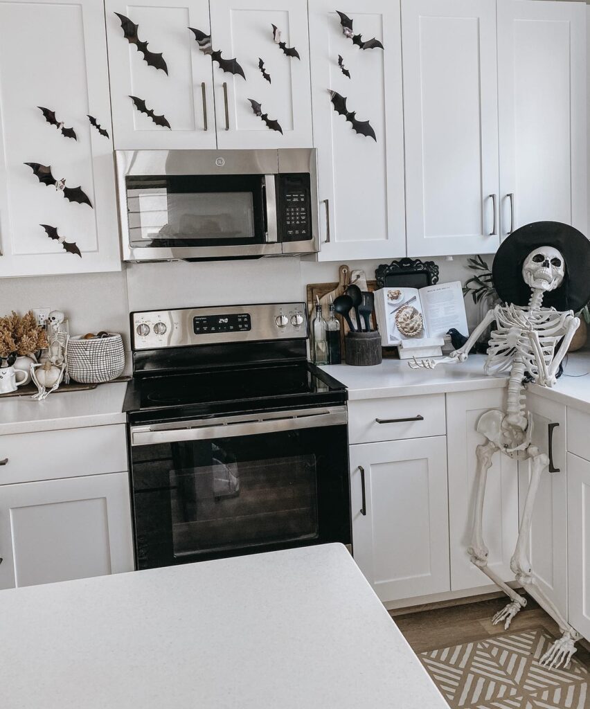 34 Halloween Kitchen Decor Ideas for a Spooky Haven - Homa Decor
