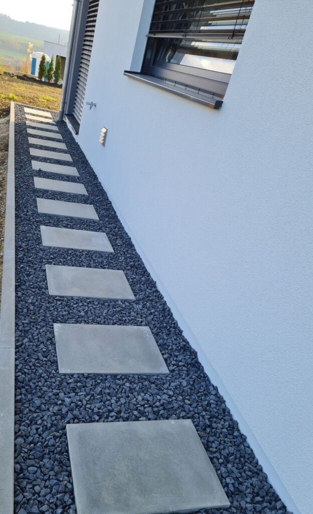 57 Front Walkway Ideas to Beautify Your Home’s Entryway - Homa Decor